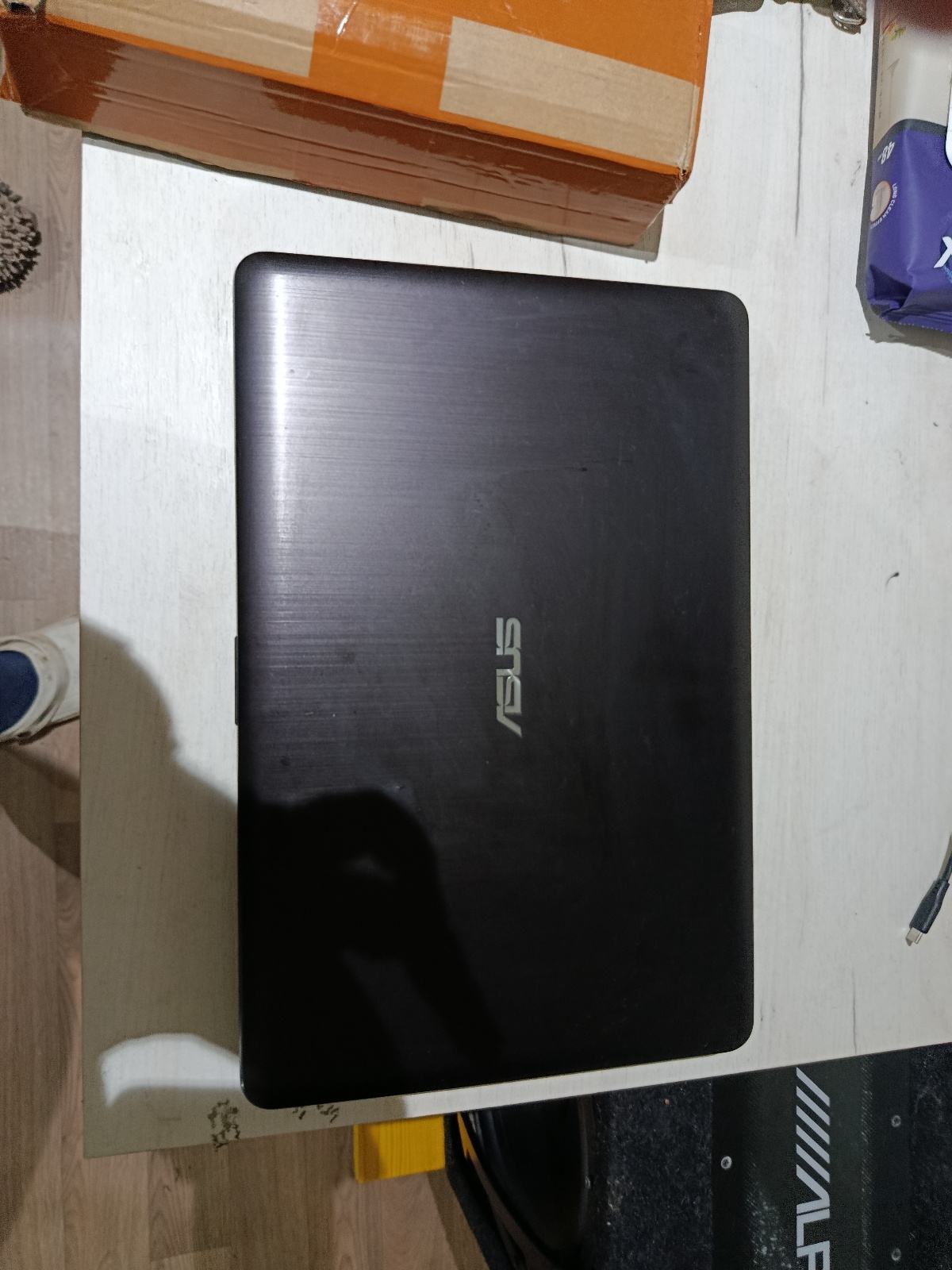 Asus laptop