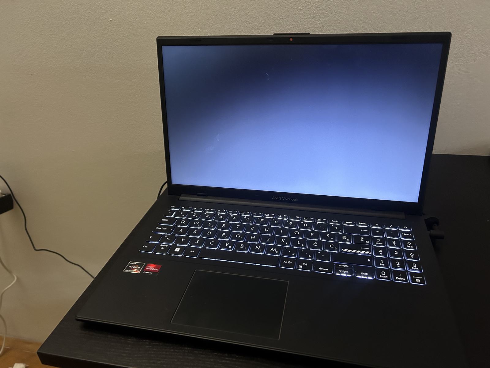 Laptop Asus Vivobook