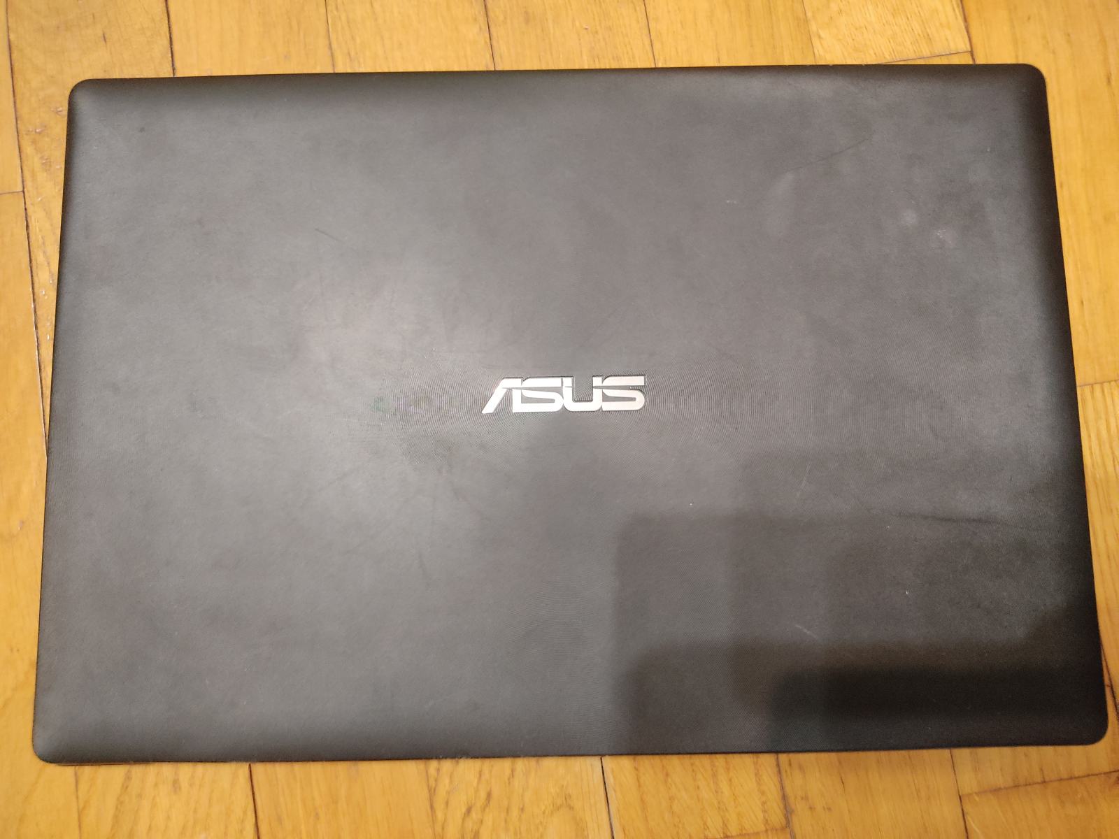 Laptop Asus X553M