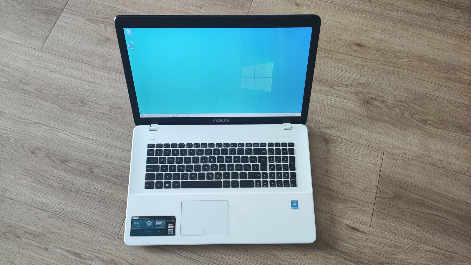 Laptop Asus X751M
