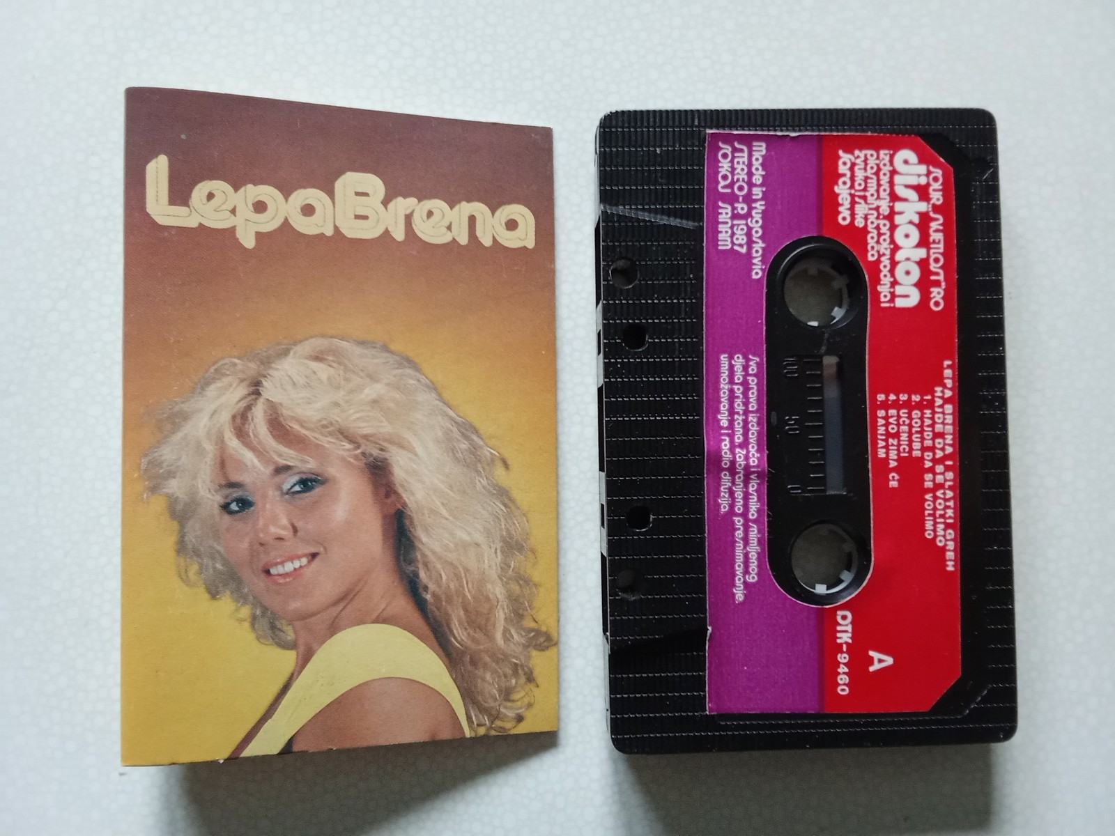 Lepa Brena & Slatki Greh ‎– Hajde Da Se Volimo