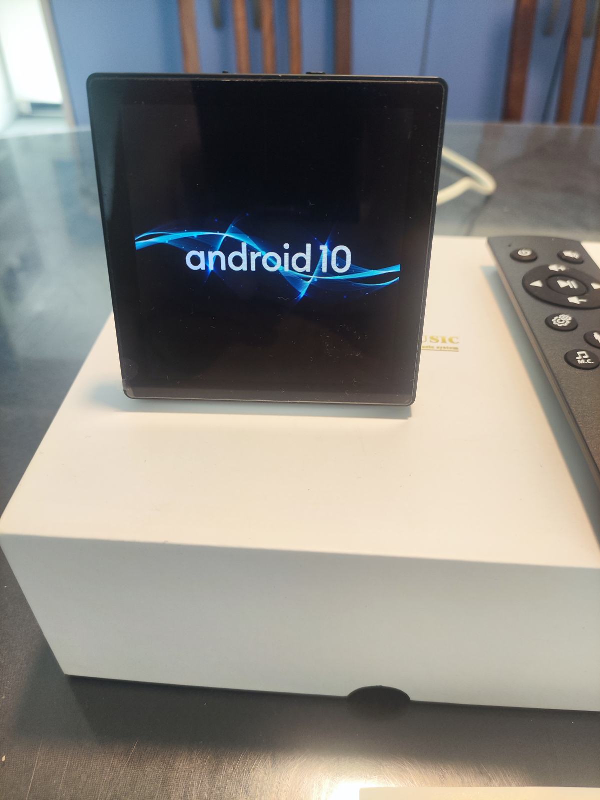 Android multimedia player s pojacalom (Ugradnja u zid)