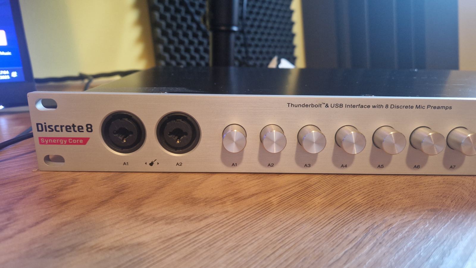 ANTELOPE DISCREET 8 Synergy Core - Zvučna Kartica/ Audio Interface