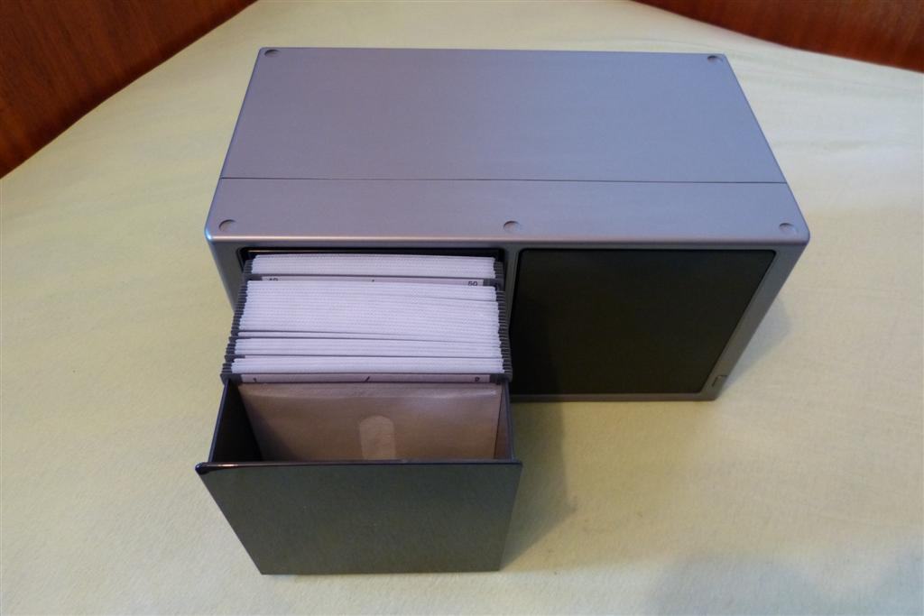 CD Box Magic Touch 120 HAMA