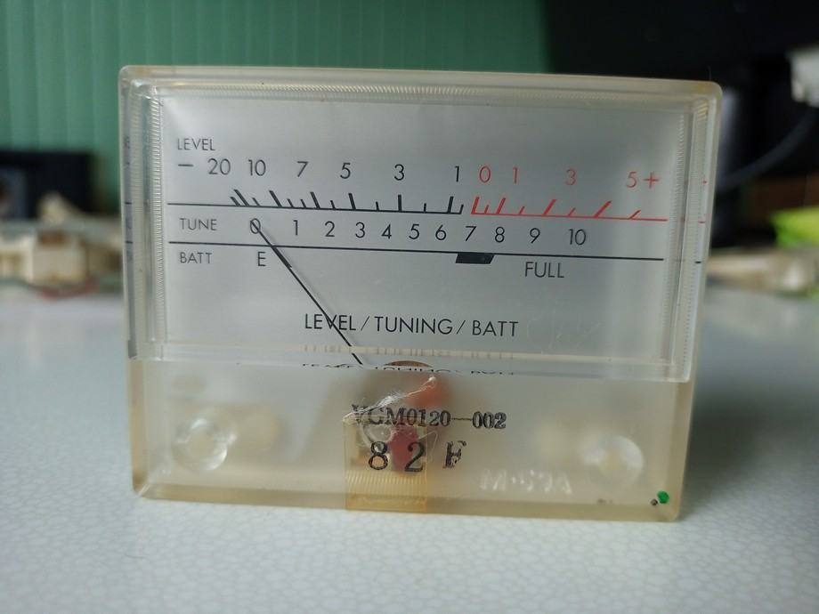 Instrument - level (VU)/tuning/batt metar, VGM0120-002 82F, 65x32 mm