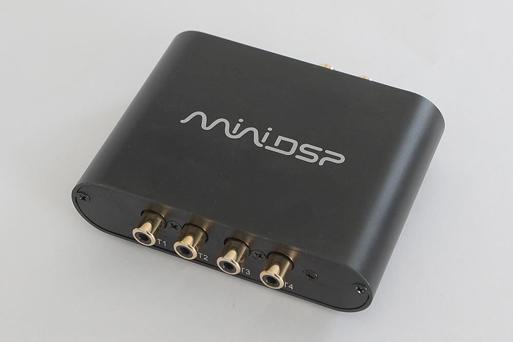 MiniDSP 2x4