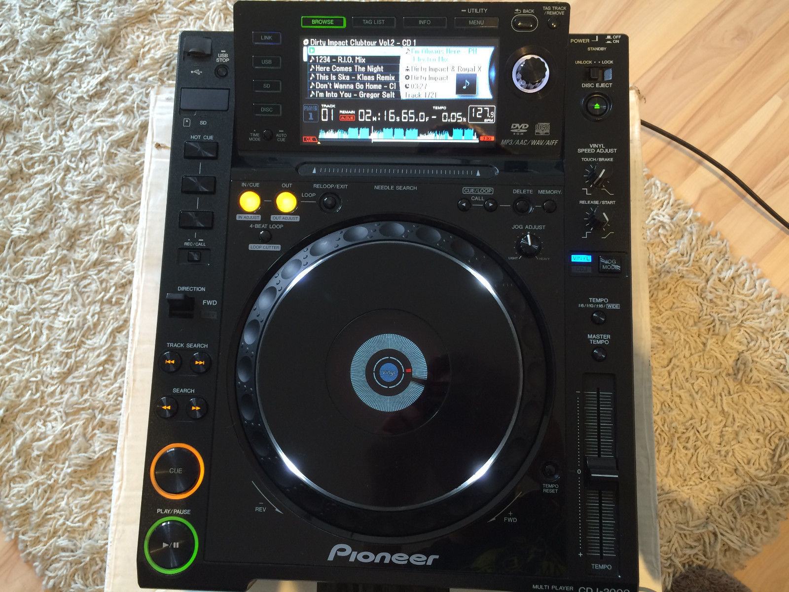 PIONEER CDJ 2000 - SNIŽENO!
