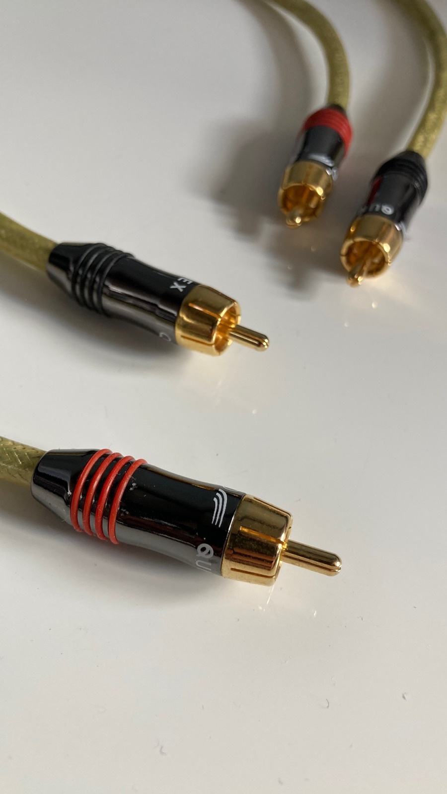 QED Qunex 3 30th anniversary silver RCA kabel