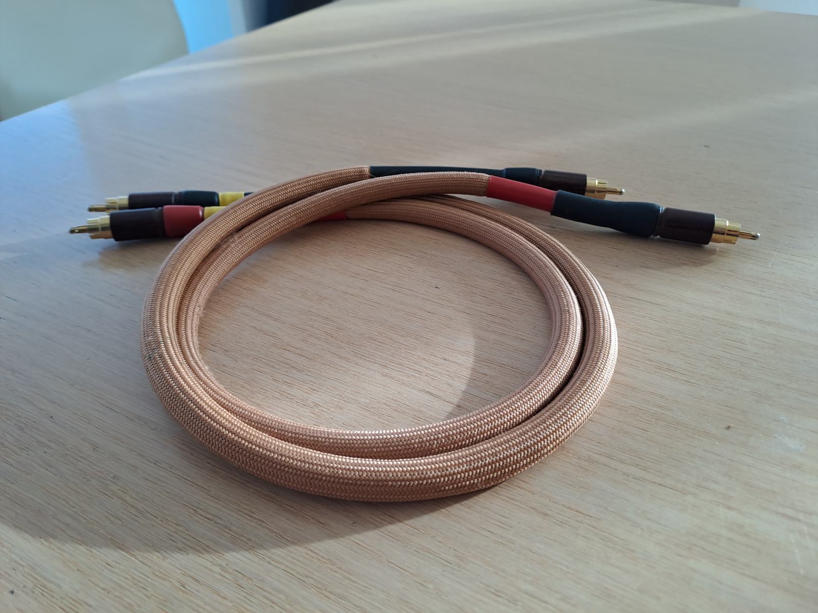 SOUNDSTRING ALPHA INTERKONEKT