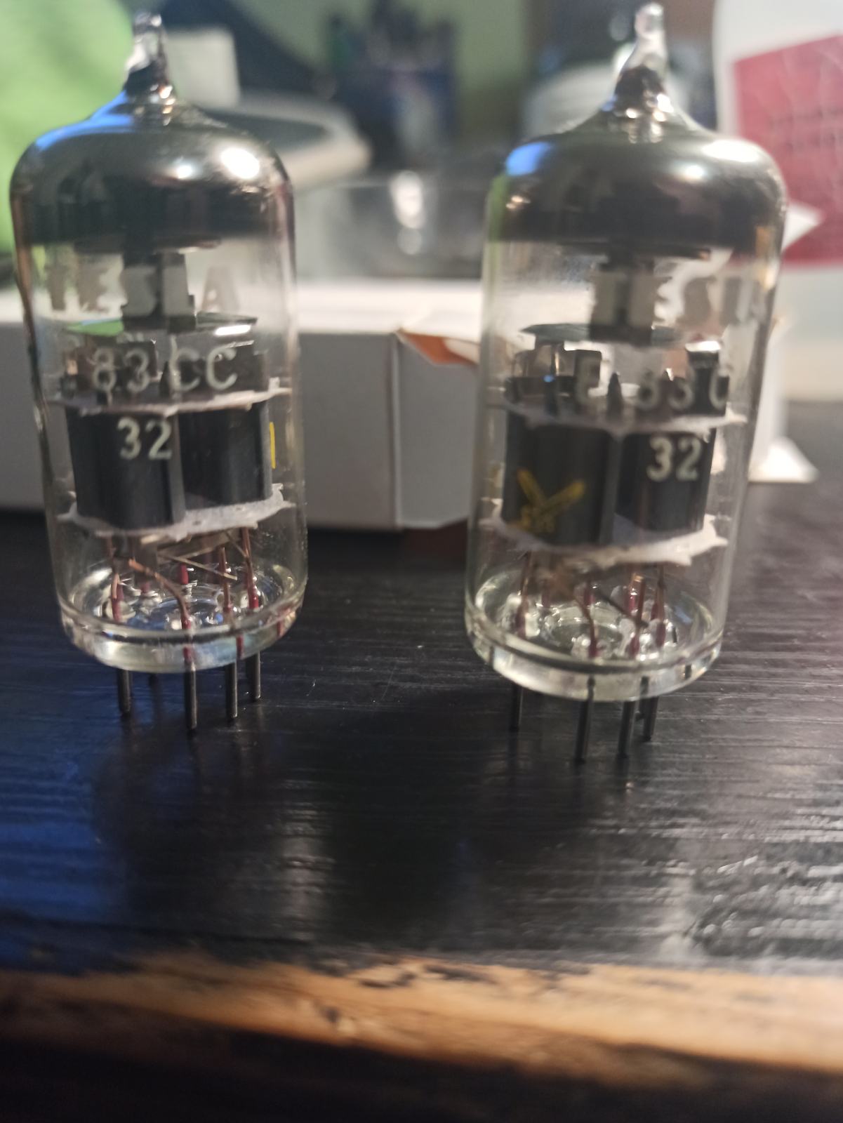 Tesla E83CC NOS cijevi (12ax7, ECC83)