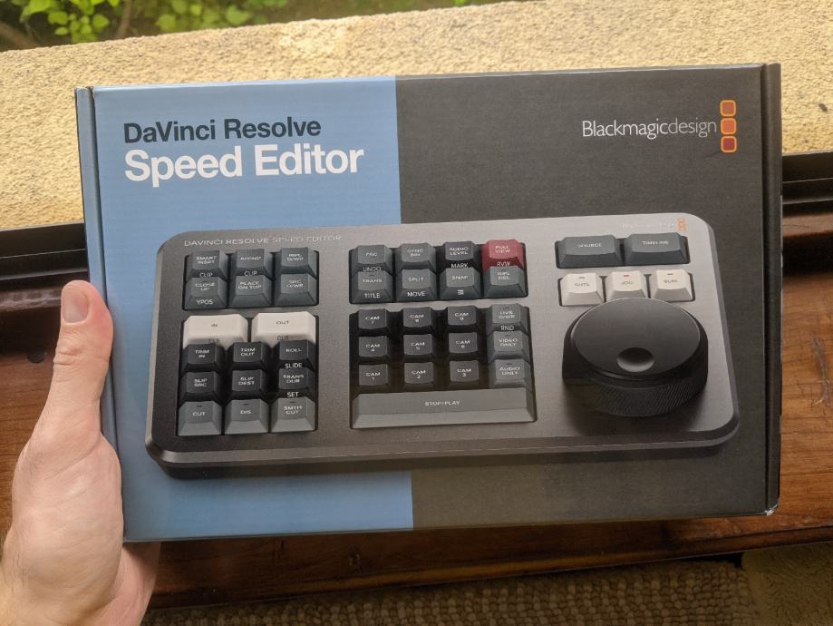 DaVinci Resolve Speed Editor