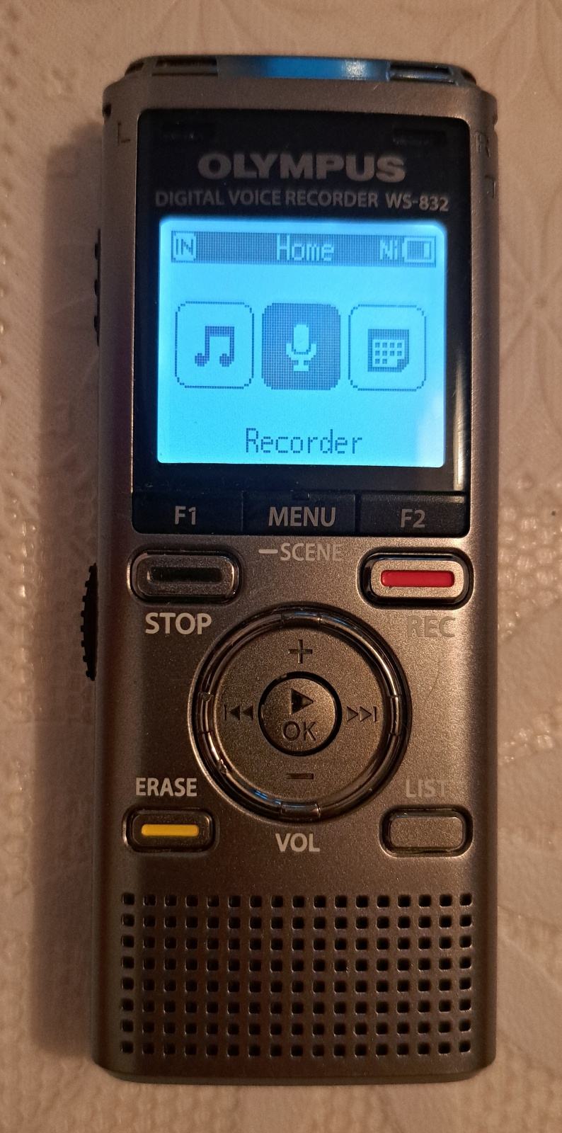 Diktafon Olympus WS832