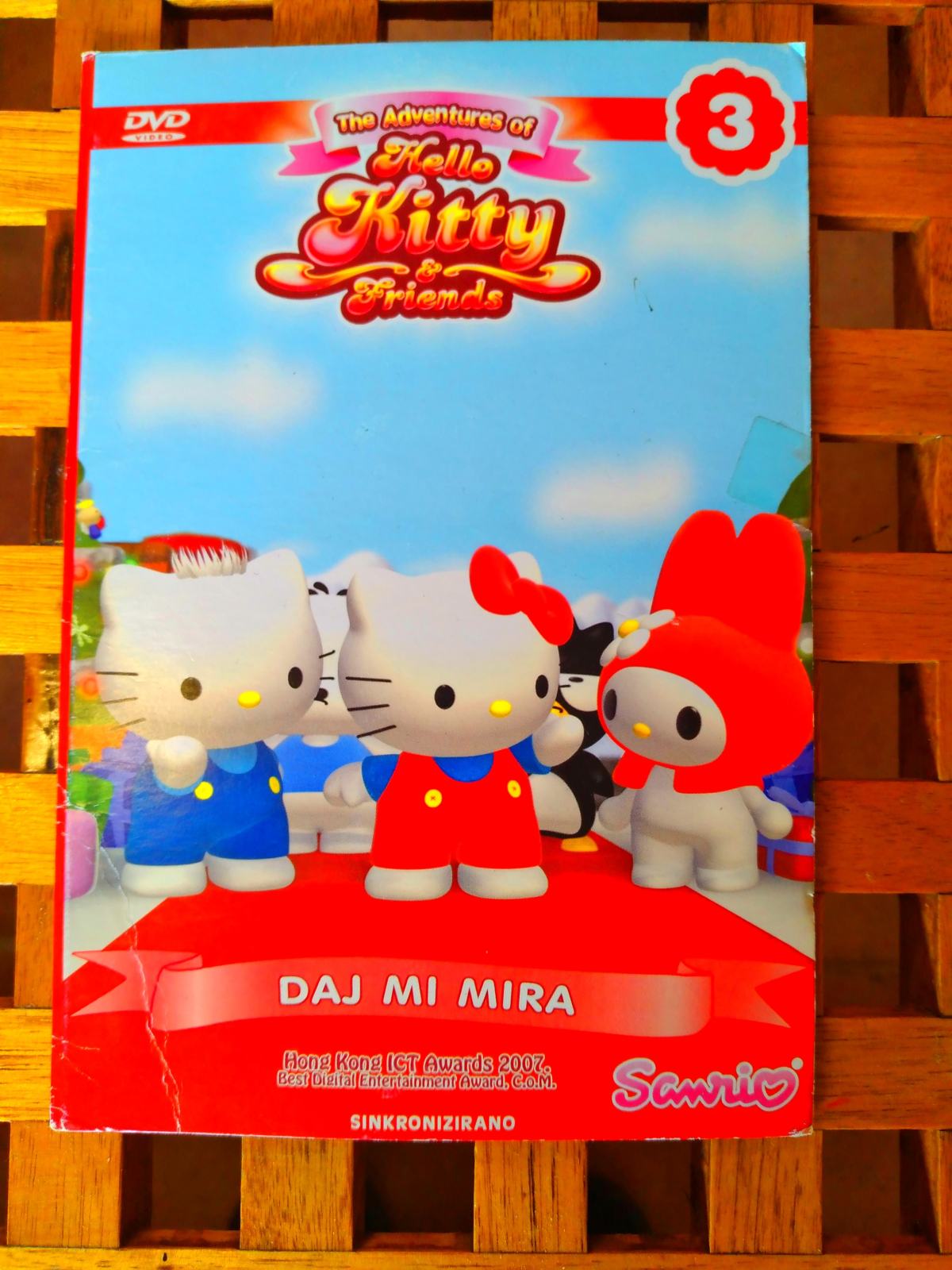 DVD HELLO KITTY DAJ MI MIRA 3 2007