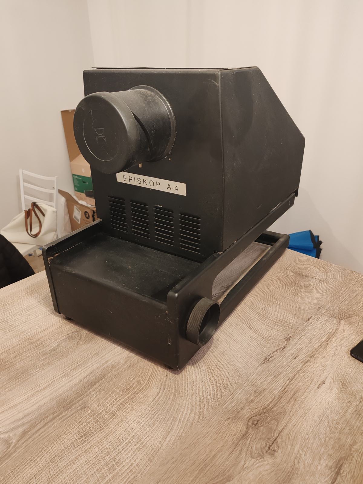 Episkop projektor Vega A4