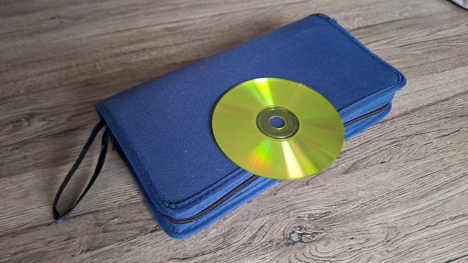 etui za CD-e ili DVD-e