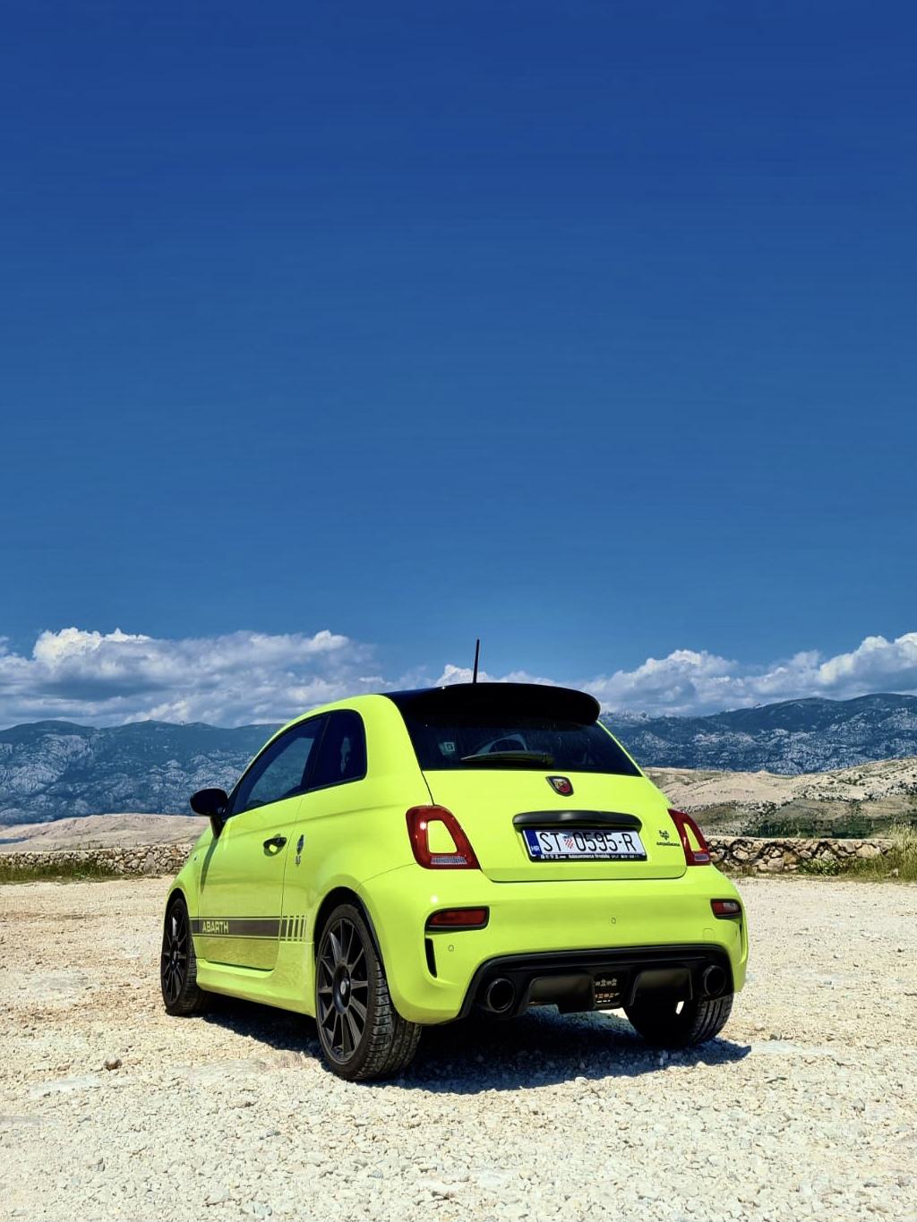 Abarth 595 Competizione Performance paket, 2020 god.