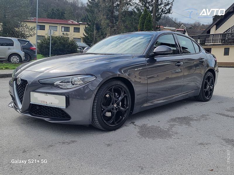 Alfa Romeo Giulia 2,2 REZERVIRANO !!!!!!!, 2021 god.