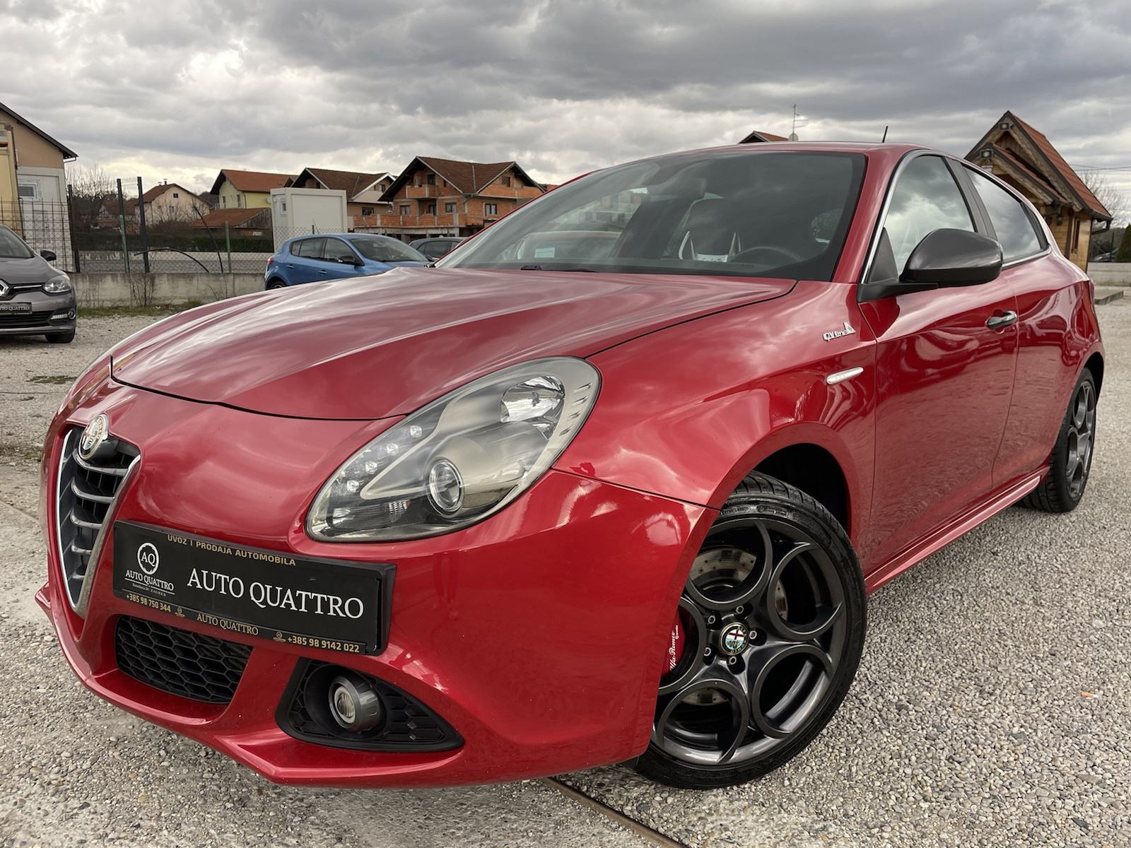 Alfa Romeo Giulietta 2,0 QV LINE/ NAVI / ALCANTARA / TOP STANJE JAMSTV ...