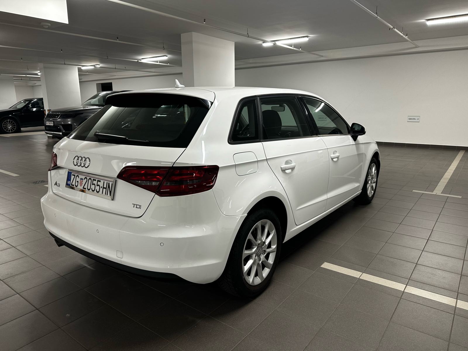 Audi A3 1,6 TDI S-tronic, reg - do 11/2025, + zimske i ljetne gume ...