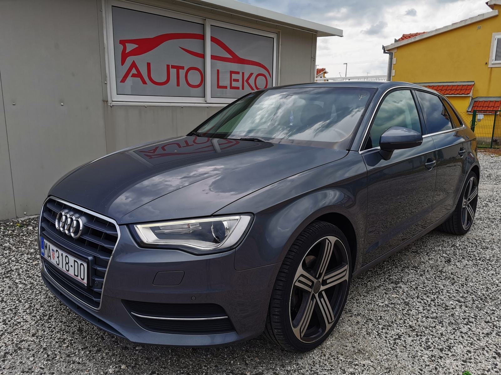 Audi A3 1,6 TDI S-tronic Sport Reg 03/26, 2014 god.