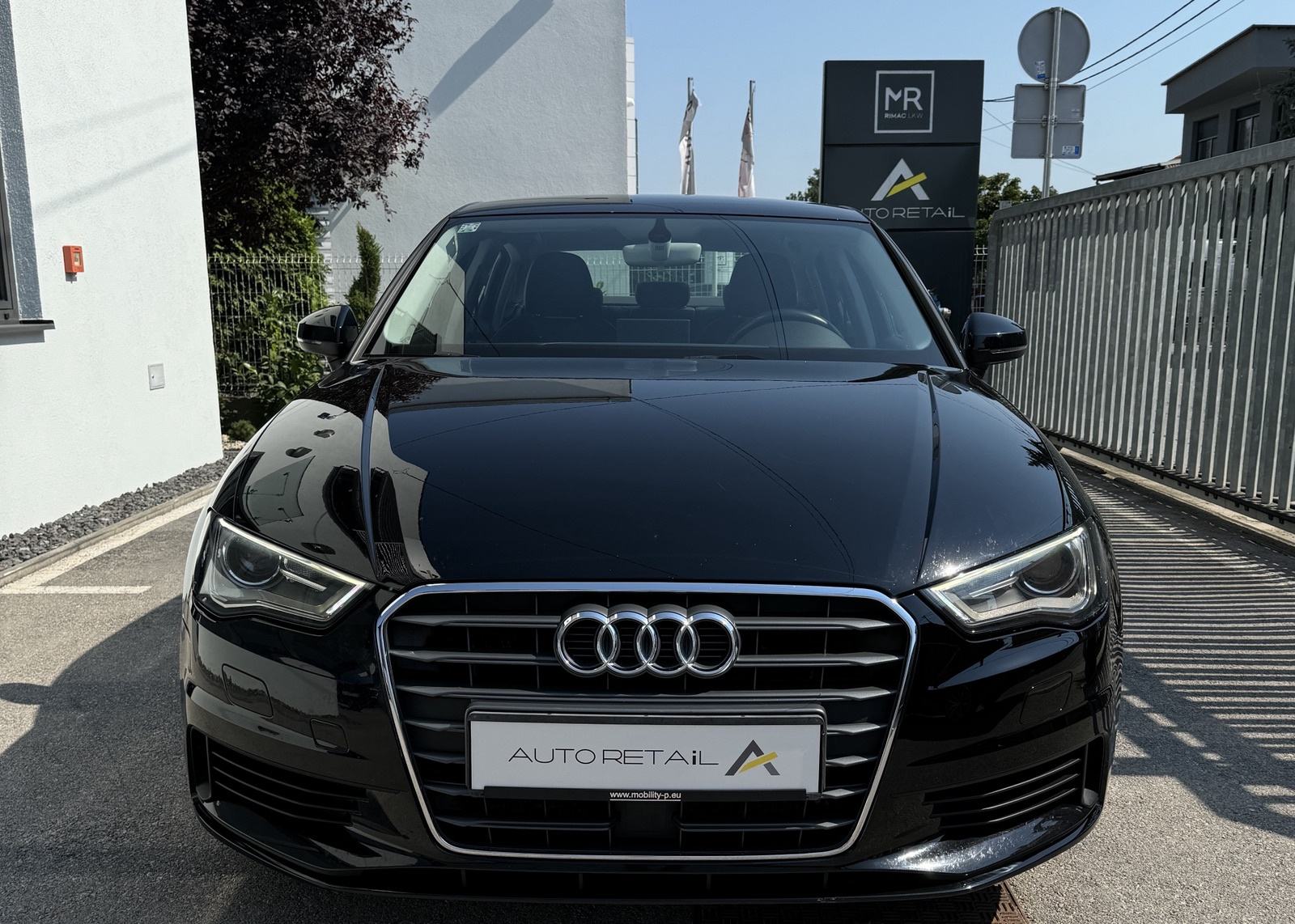AUDI A3 1.6TDI S-TRONIC XENON B&O ALCANTARA GRIJANA SJEDALA, 2015 god.
