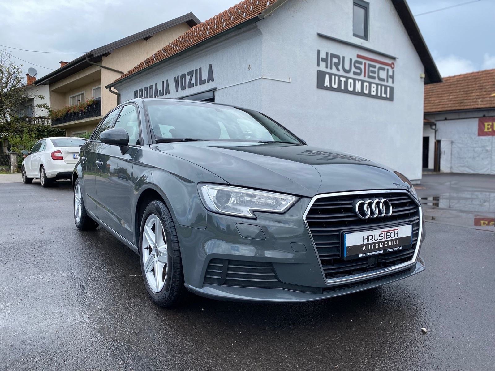 Audi A3 S tronic • 110kW / 150 ks • 136.000 km • 2020 g. • AUTOMATIK ...