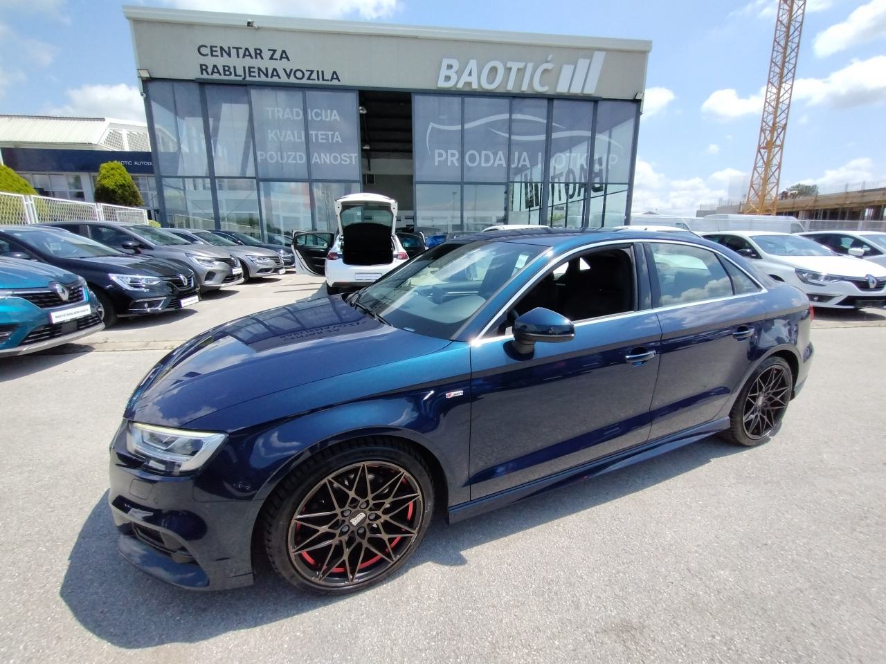 Audi A3 QUATTRO 2,0 TDI S-Line 135KW AUTOMATIK VIRTUAL REG:01/2025 ...