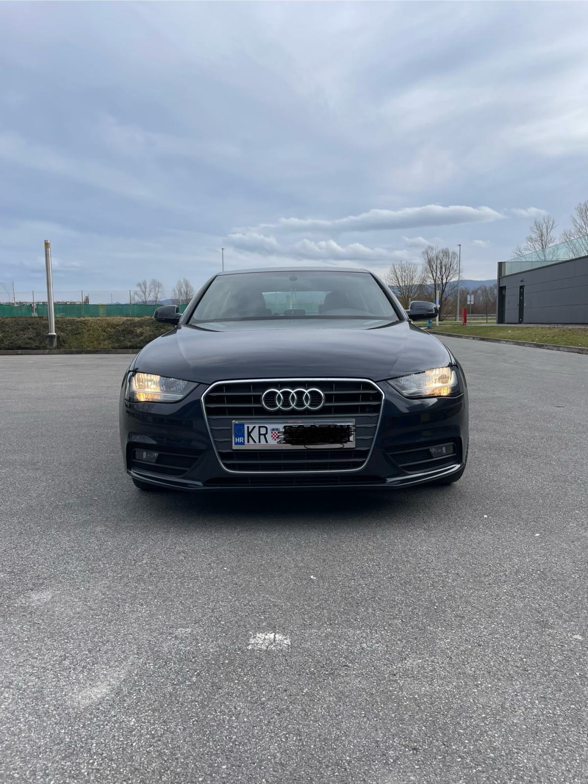 Audi A4 2,0 TDI, S-LINE, SPORTSKI OVJES, 18”, ATRAKTIVAN, KAO NOV, 1 ...