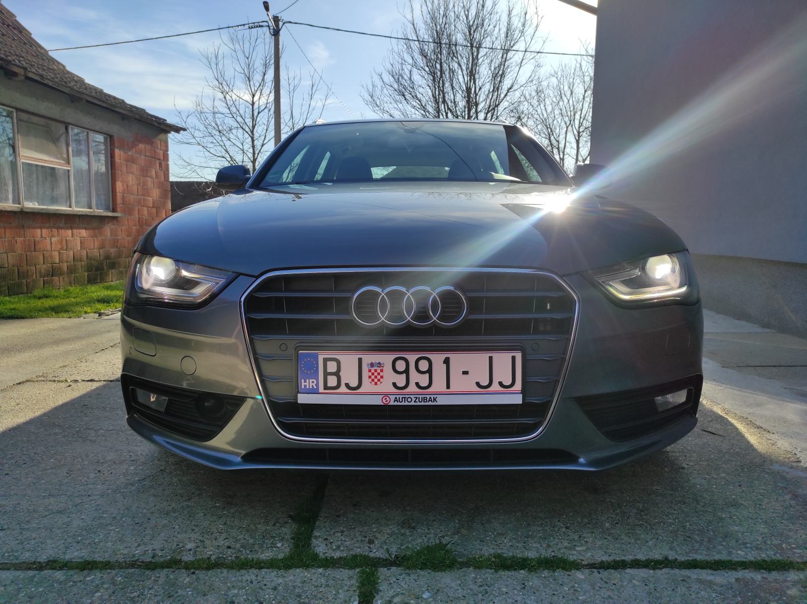 Audi A4 Avant 2,0 TDI rega 1 god, 2013 god.