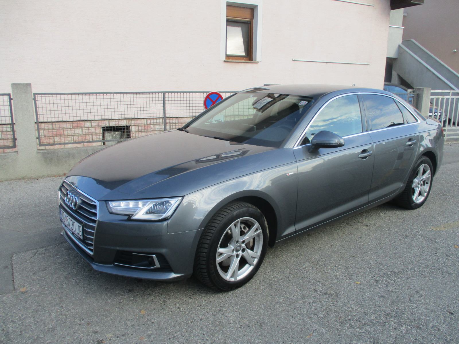 Audi A4 quattro 3,0 TDI Tiptronic automatik, 2017 god.