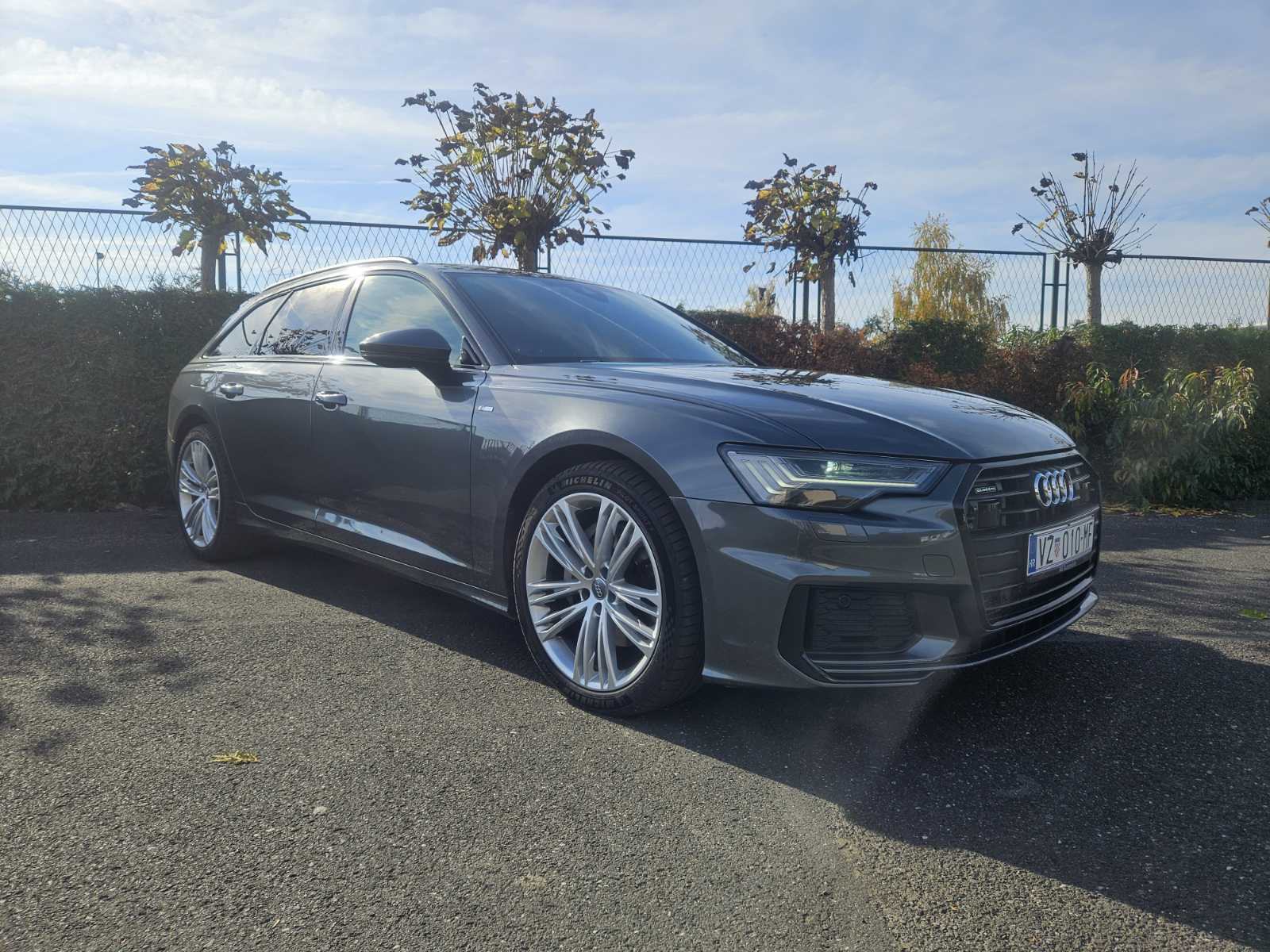 Audi A6 Avant 4,5 TDI / Q / S line / HD matrix LED / Virtualni ...