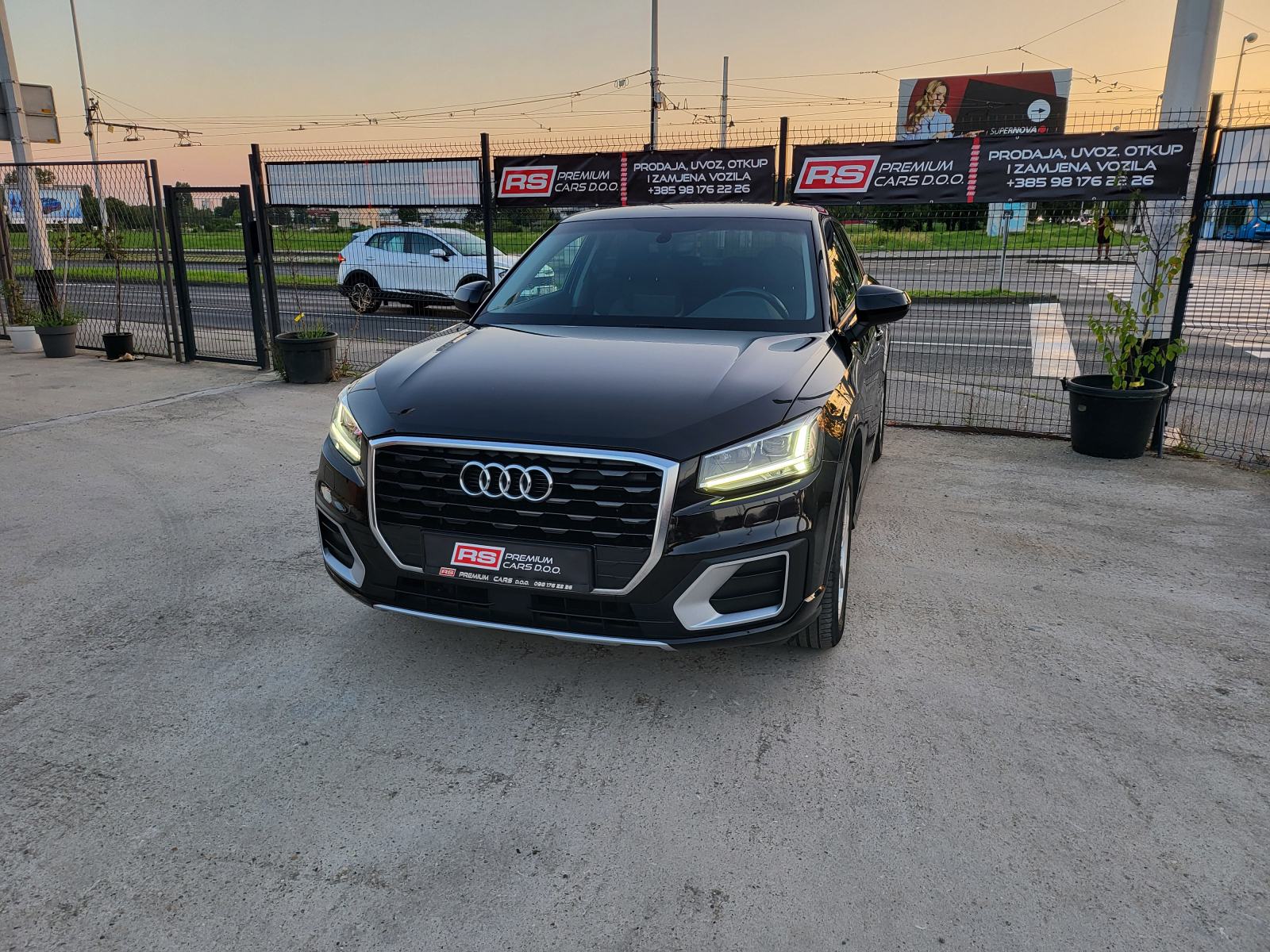 *REZERVIRAN* Audi Q2 116 KS, S-TRONIC, 69 TKM, ALU 17, PDC, FULL LED ...