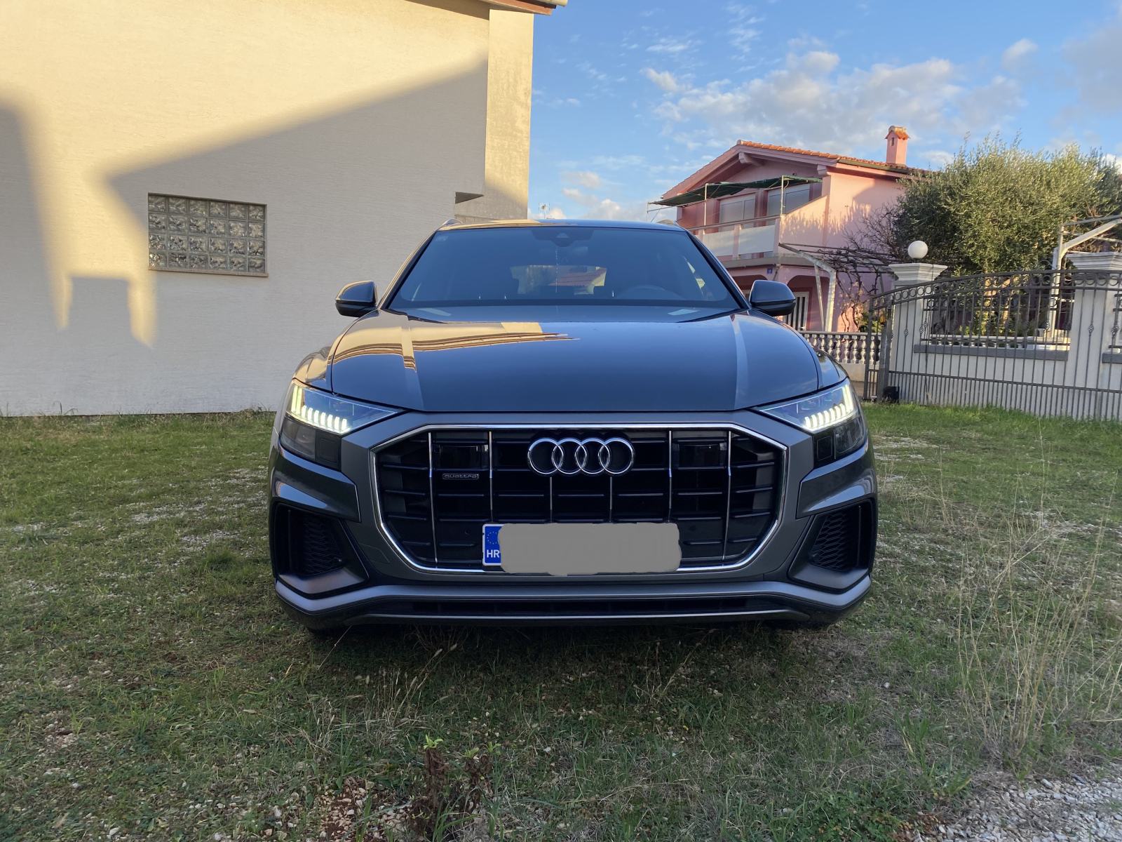 Audi Q8 50 TDI automatik 3x S-Line/HD Matrix/Zračni ovjes/Soft close ...