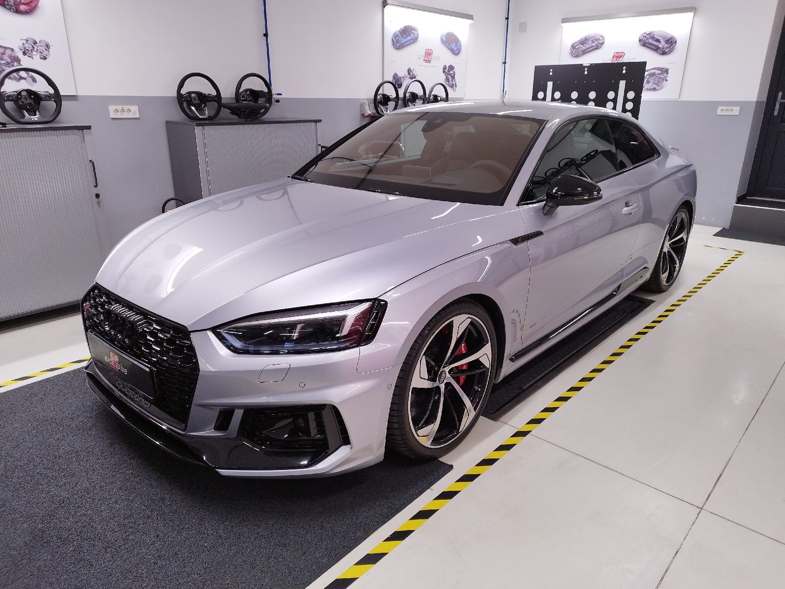 Audi RS5 2,9 V6 TFSI quattro Tiptronic automatik, 2019 god.