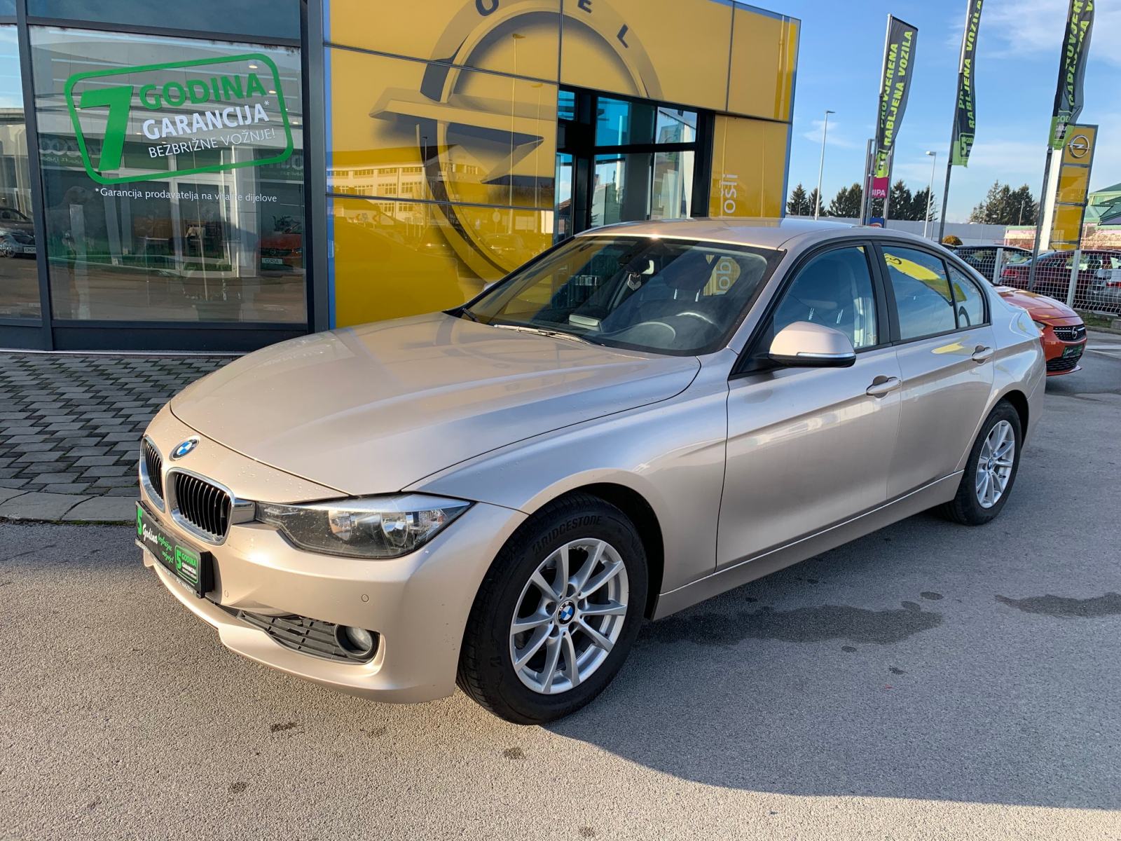 BMW 316 D 85 kw - 5 godina garancije!, 2015 god.