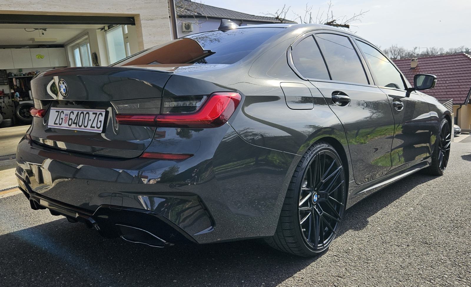 BMW 330e M paket Laser Virtual 360, 2019 god.