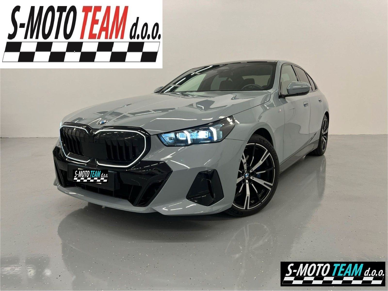 BMW 520 d xDrive M Sport ACC,HUD,PANO,HARMAN,360, 2024 god.
