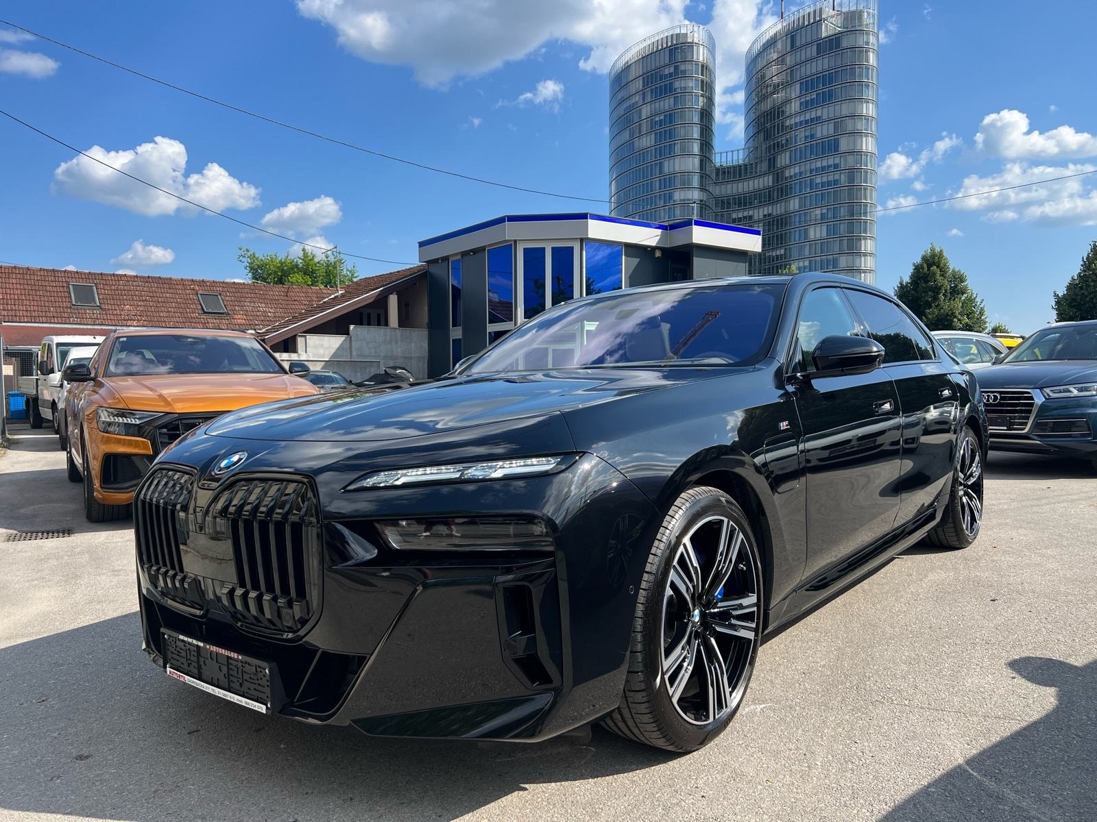BMW 750e xDrive Hybrid **M SPORT PRO**EXECUTIVE LOUNGE**SKY LOUNGE ...