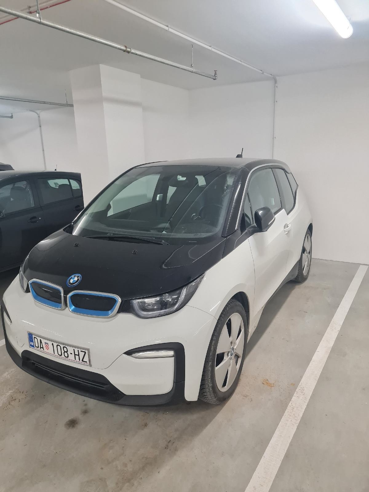 BMW i3 REX 90ah, 2018 god.