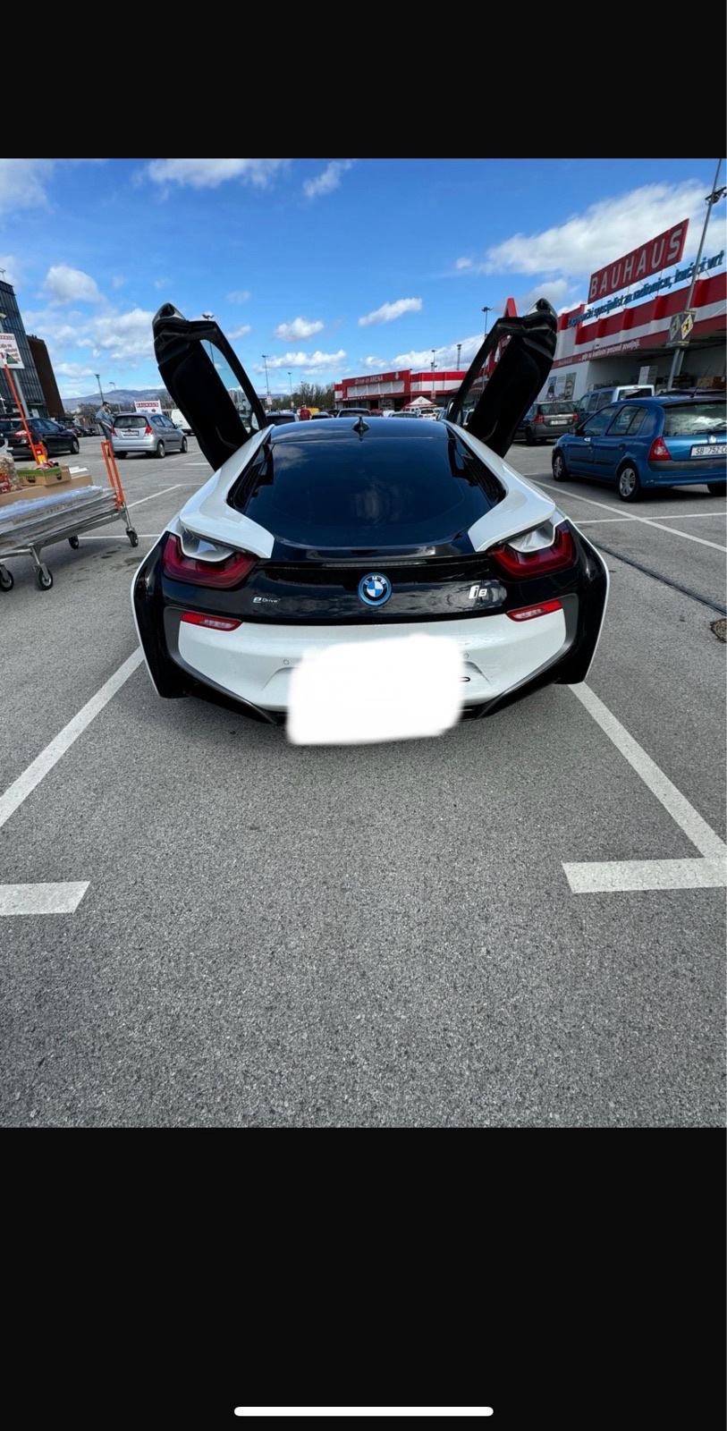BMW i8, 2015 god.