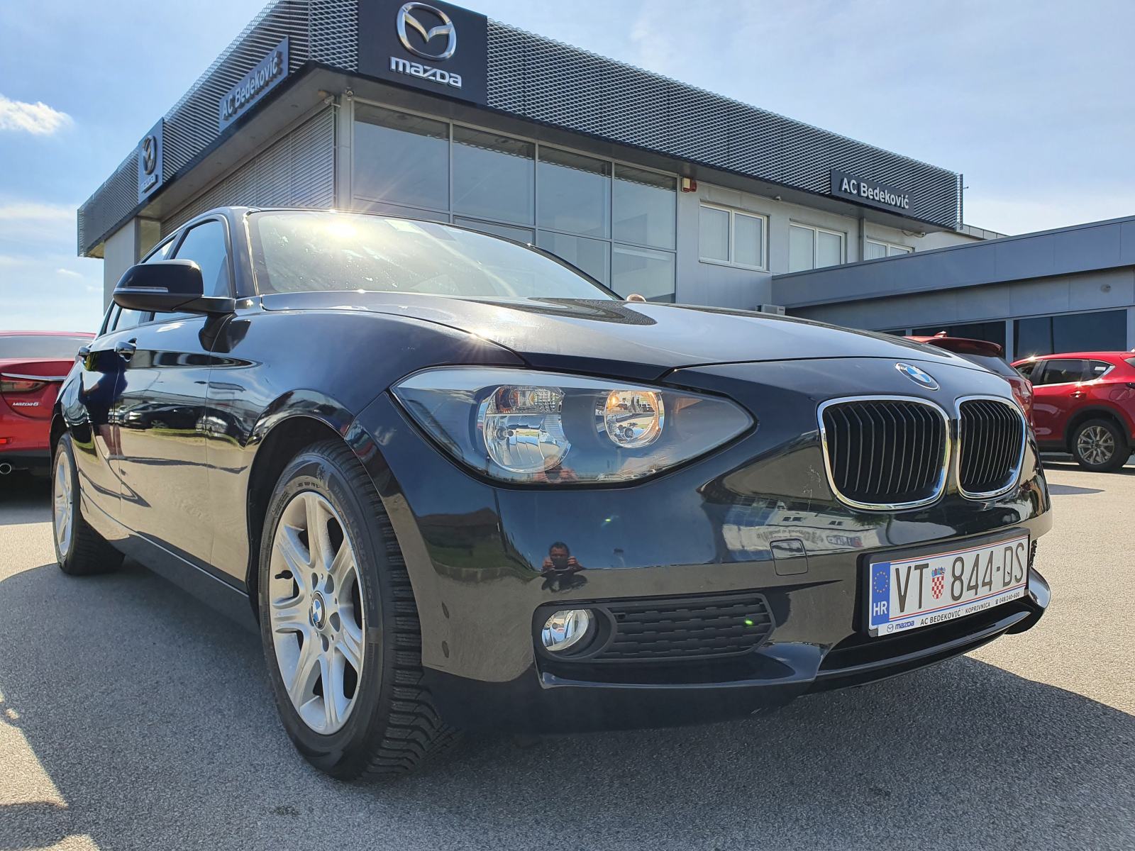 BMW serija 1 116d automatik ⭐SERVISNA KNJIŽICA PROMJENJEN LANAC, 2012 god.