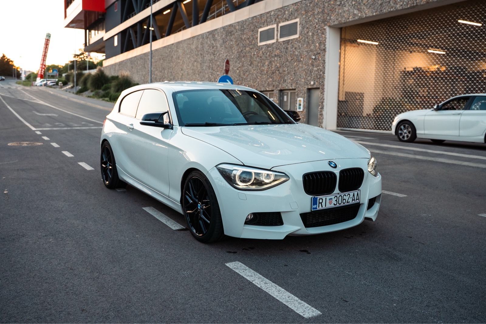 BMW serija 1 118d M paket, 2012 god.