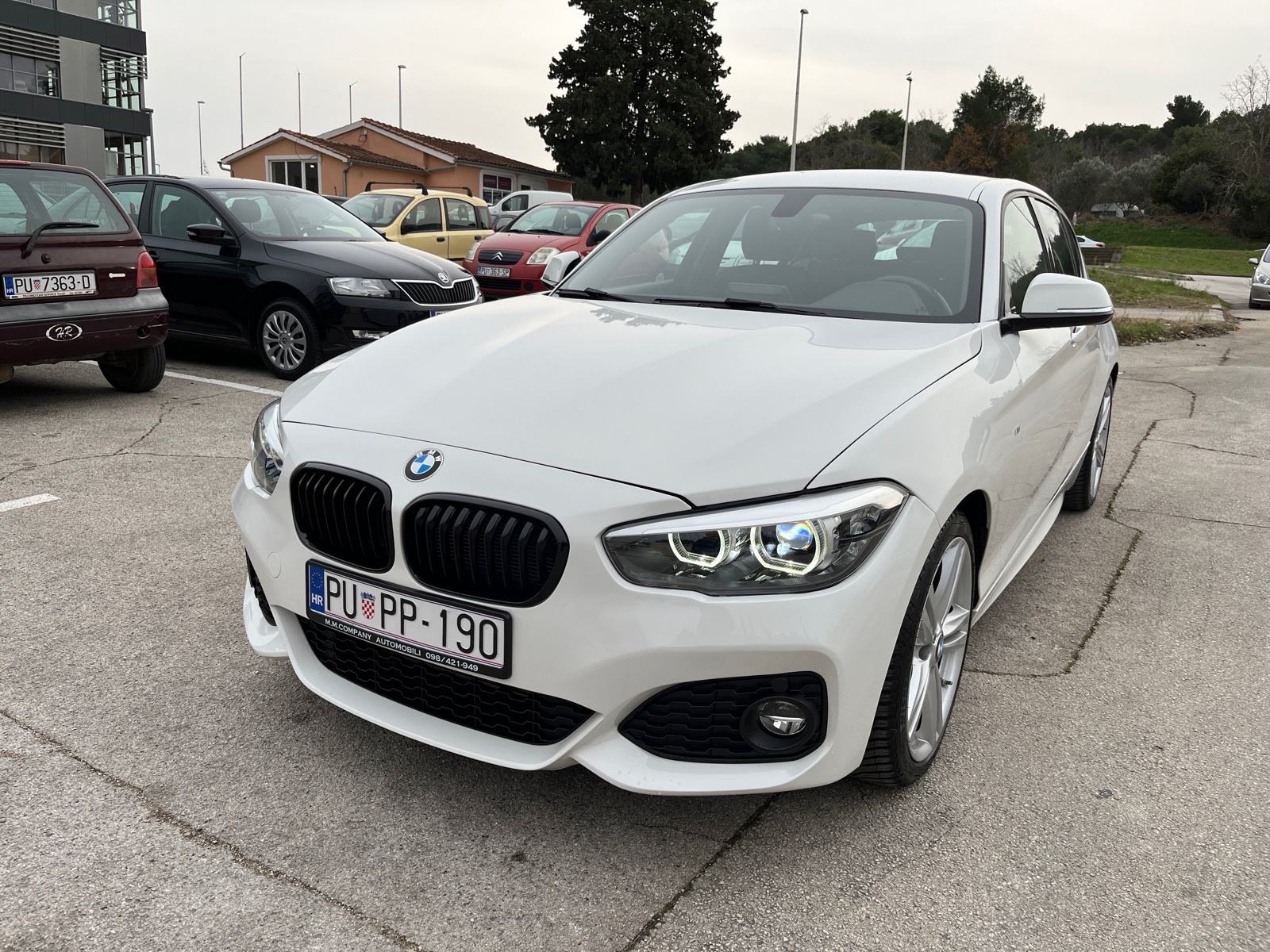 BMW serija 1 118i, 2018 god.