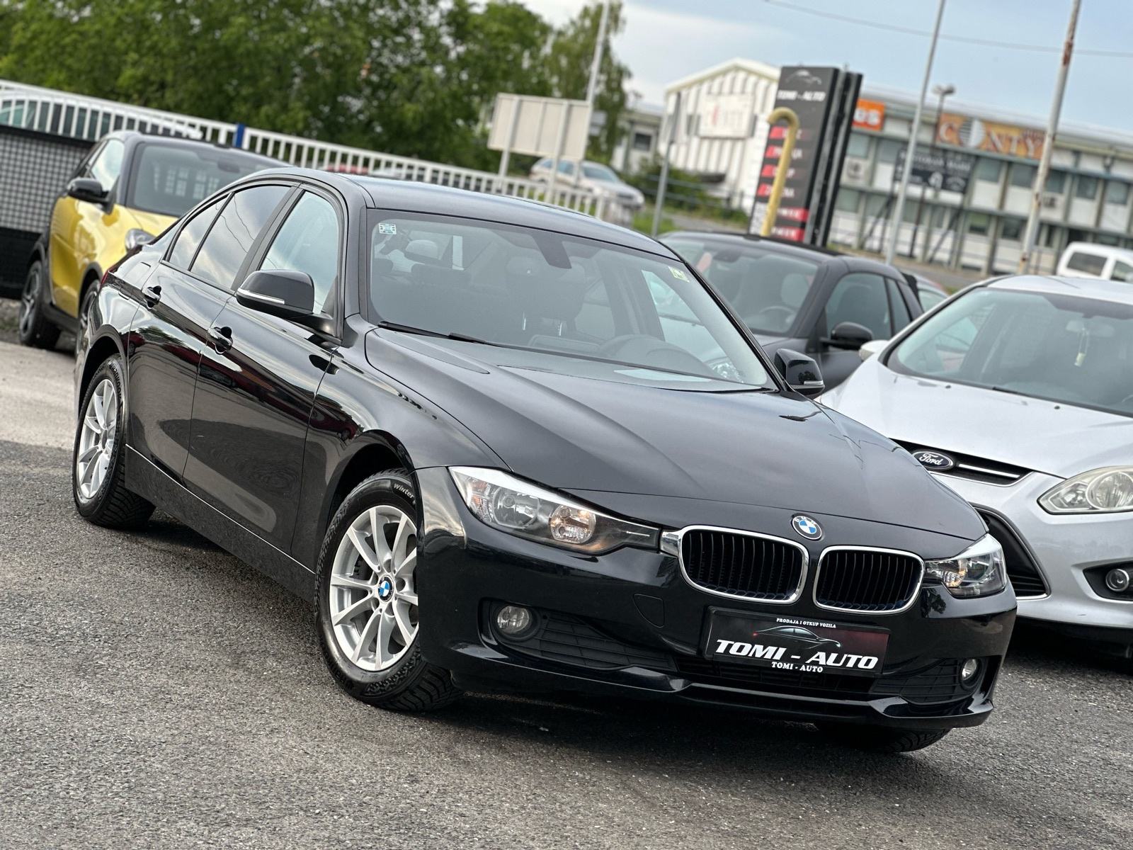 BMW SERIJA 3 316D-NOVI LANAC-RACUN-NAVIGACIJA -MF VOLAN, 2013 god.