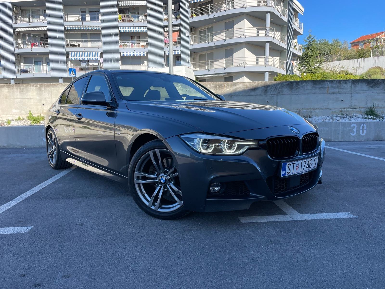 BMW 320d M paket LCI, 2017 god.