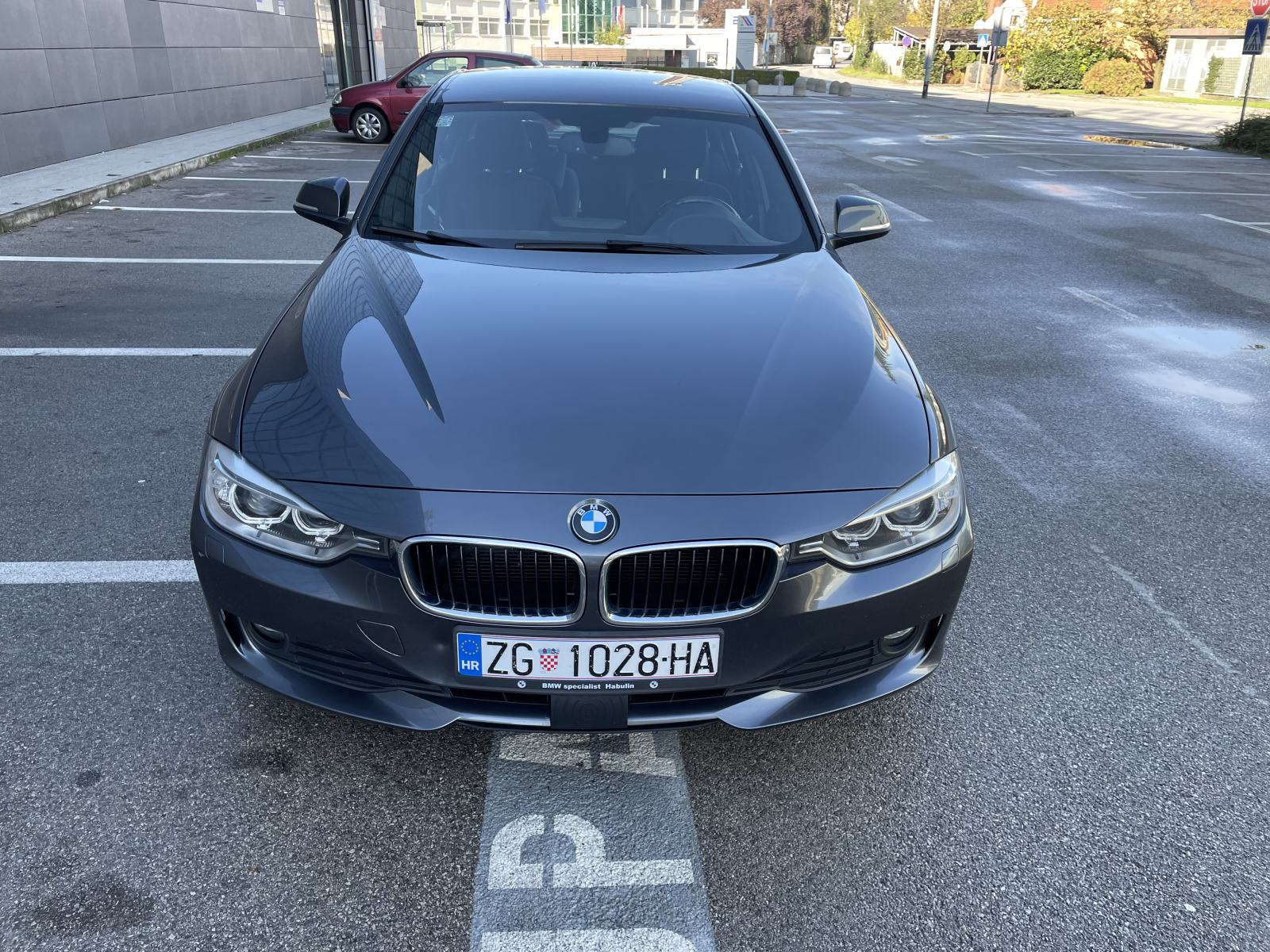 BMW serija 3 320d, 2015 god.
