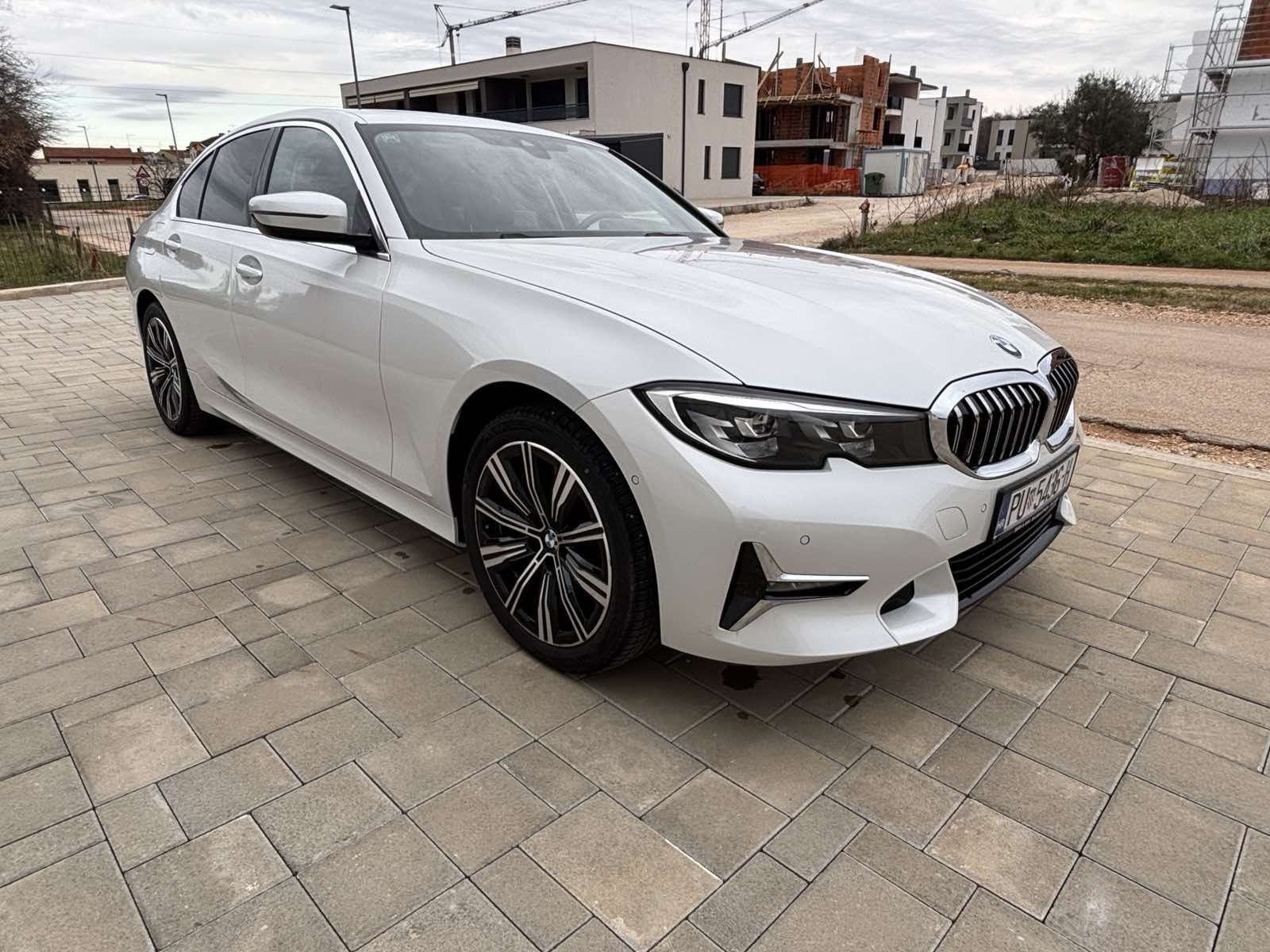 BMW 320d, xdrive, luxury line, 2022 god.