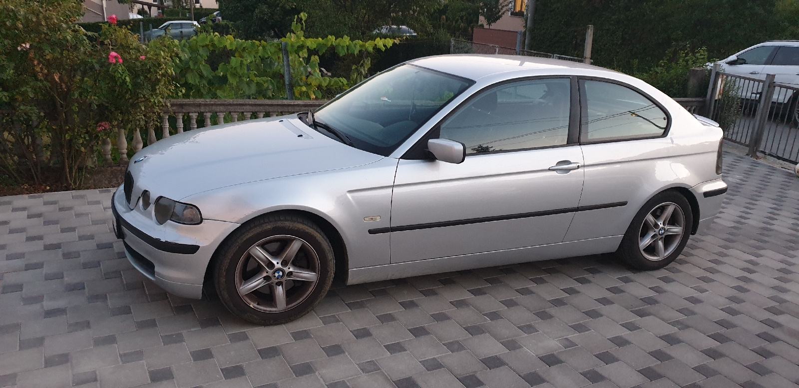 BMW serija 3 Compact 320td, 2002 god.