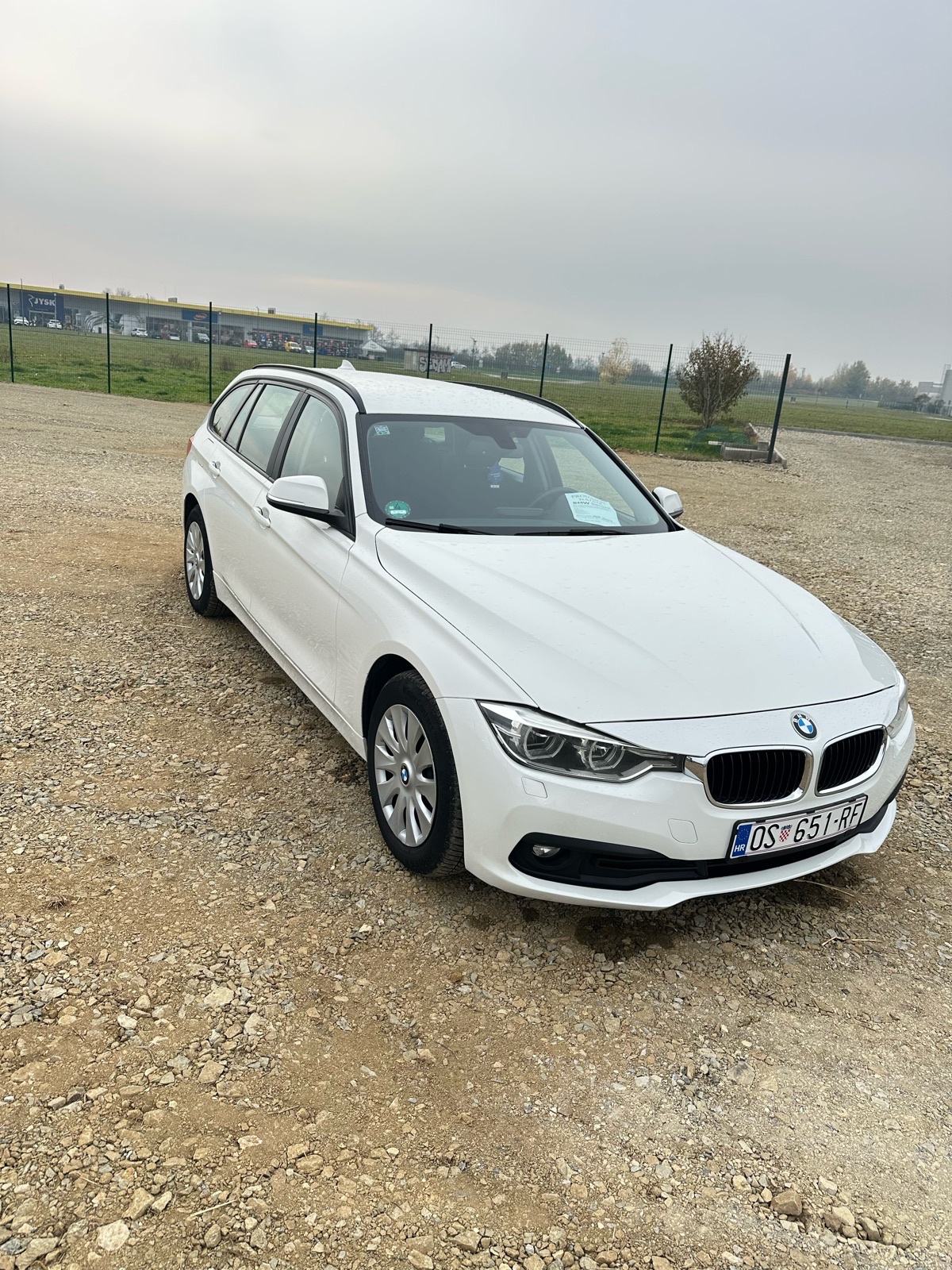 BMW serija 3 Touring 316d automatik, 2017 god.