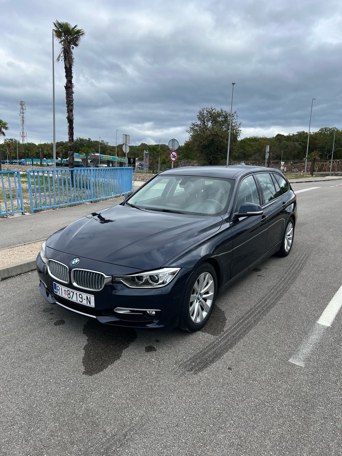 BMW serija 3 Touring f31 Modern line automatik, 2013 god.